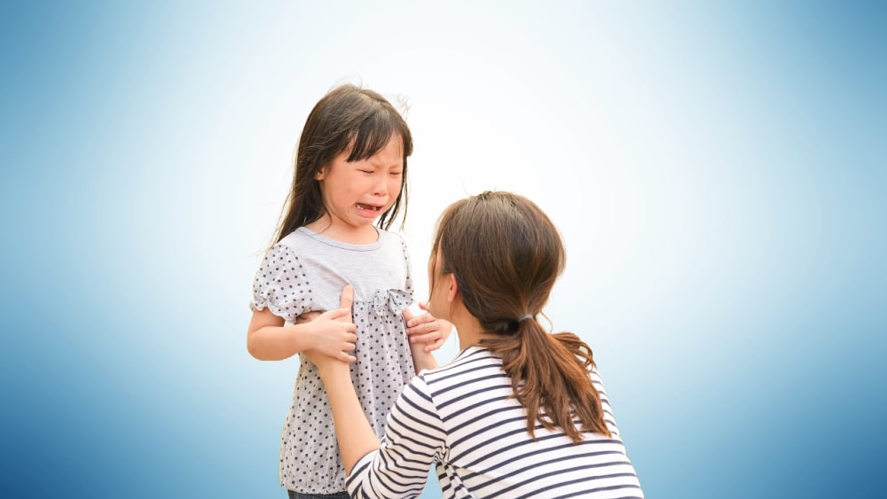 How to Handle Unexpected Behavior: Reacting vs. Responding